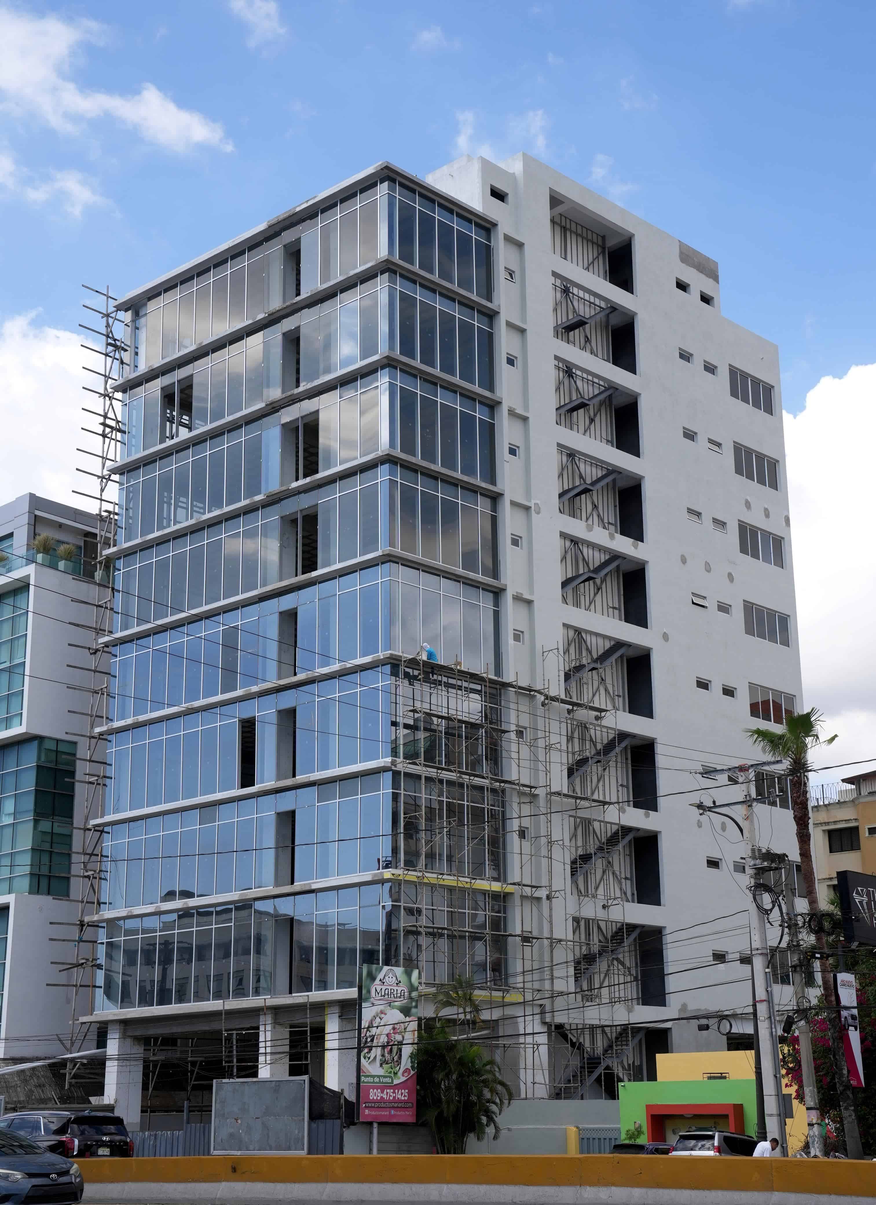 Tras comprar edificio por casi 2 mil millones, Guido dice cumplió ciclo ...